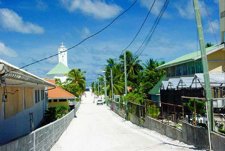 Makemo - atoll » Vacances - Arts- Guides Voyages