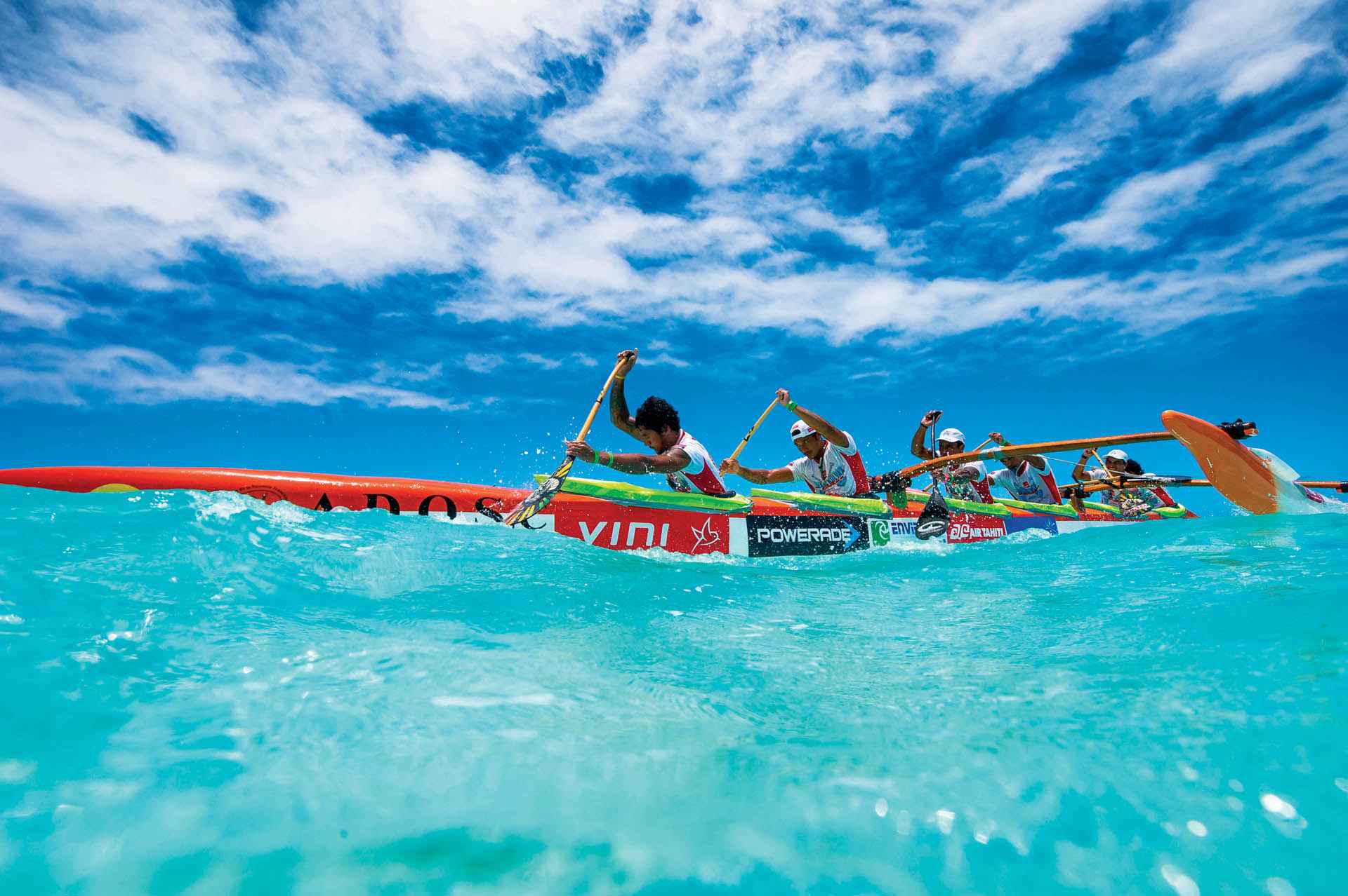 Pirogue polynésienne - Vaa » Vacances - Arts- Guides Voyages