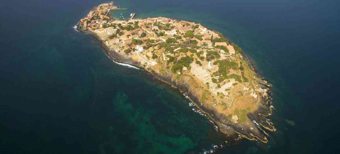 Ile de Gorée ≡ Voyage - Carte - Plan
