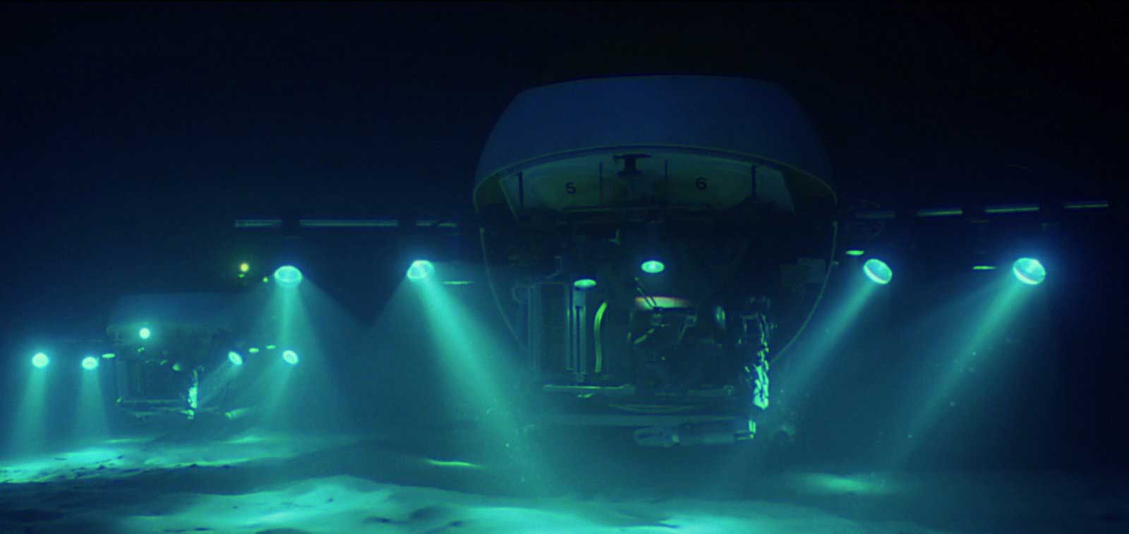 Les abysses » Vacances - Arts- Guides Voyages